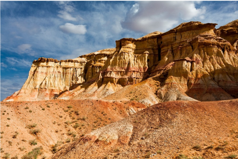 Tsagaan Suvarga (White Stupa) | Mongolia Tours