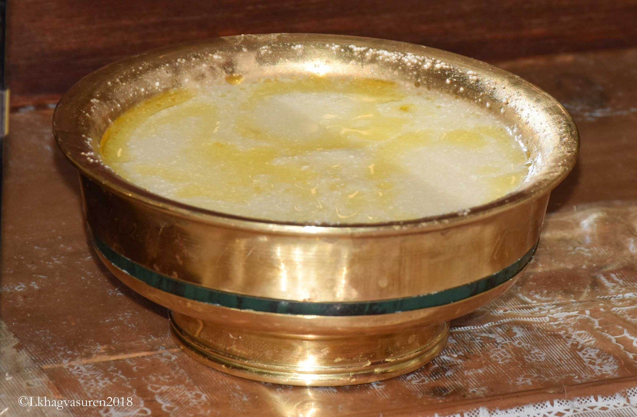 Mongolian Lunar New Year Food | Mongolia Tours